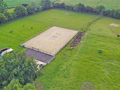 4.6 acres, NEWHAVEN FARM Grave Lane, Tonbridge, Kent, TN12 0JP - UKLAF